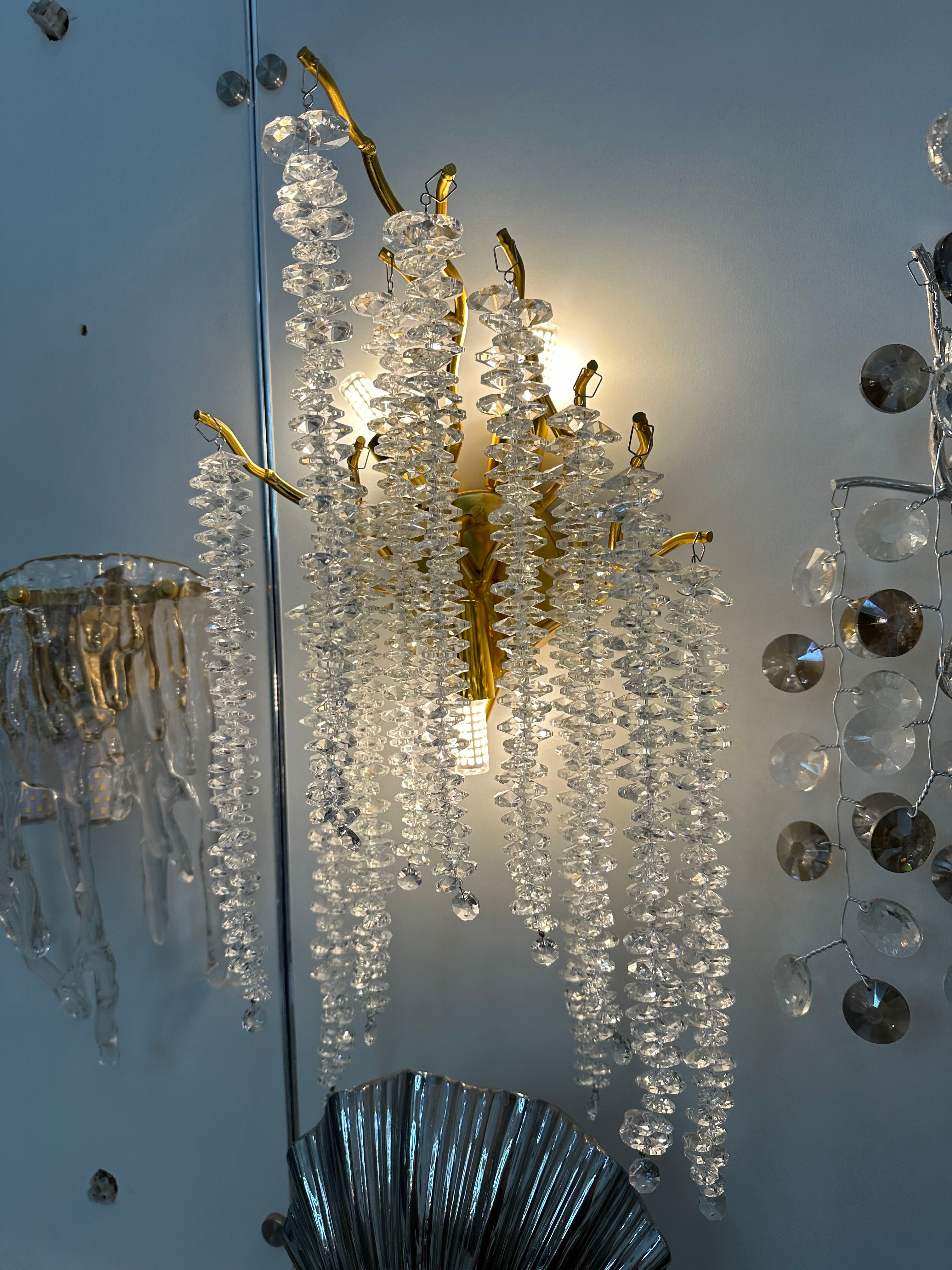 Crystal Beats Wall Light – Nadeem Lights